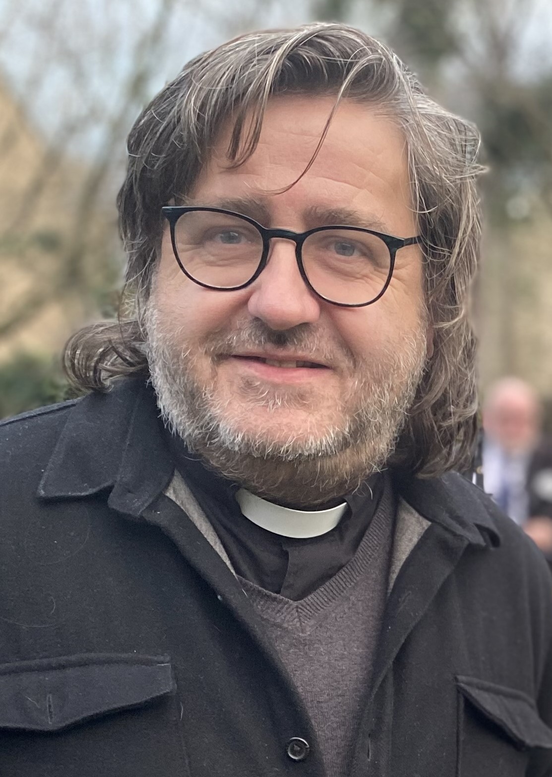 Standing ovation after Lancashire Vicar's call for national church ...